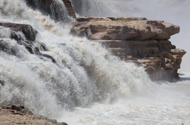2-Day Xian Adventure Travel to Xian China Explore Hukou Waterfall