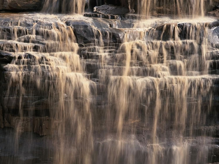 2-Day Xian Adventure Travel to Xian China Explore Hukou Waterfall
